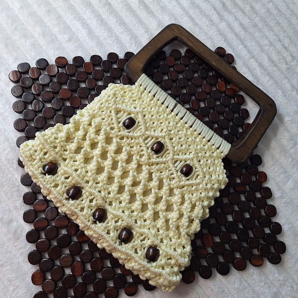 Handmade | Bags | 7s Ivory Beaded Macrame Purse Bag Wooden Handle ...